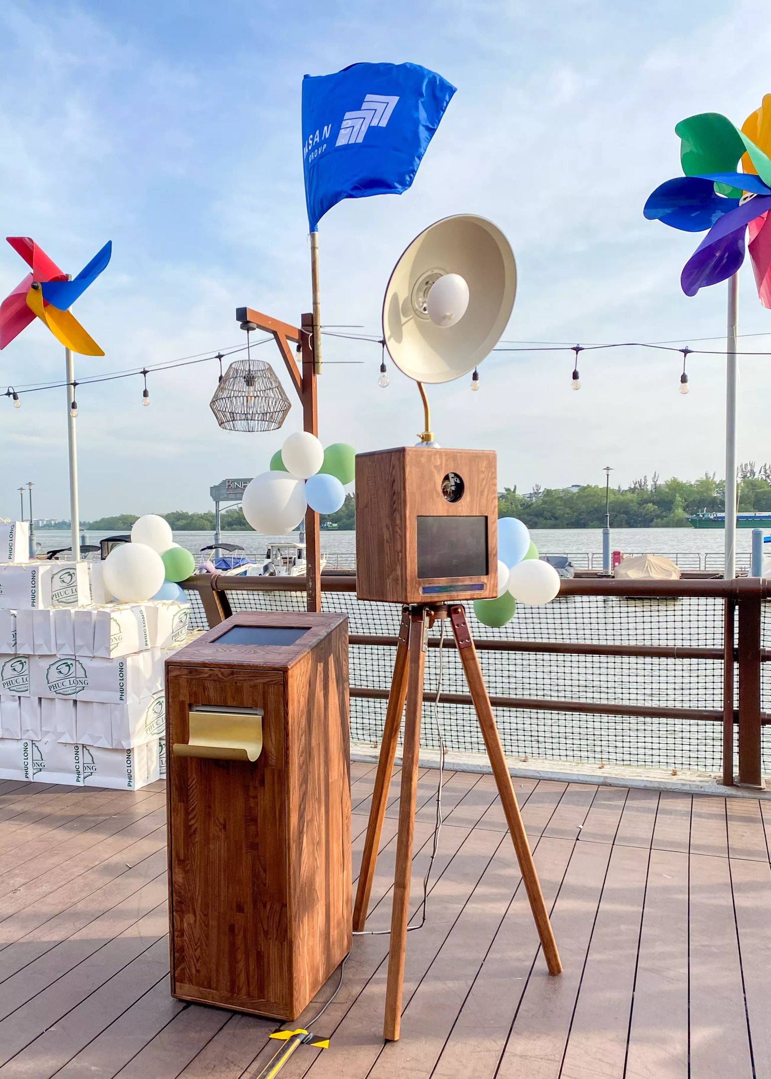 Rainbow Photo Booth Rental | Dịch vụ Photo Booth sự kiện